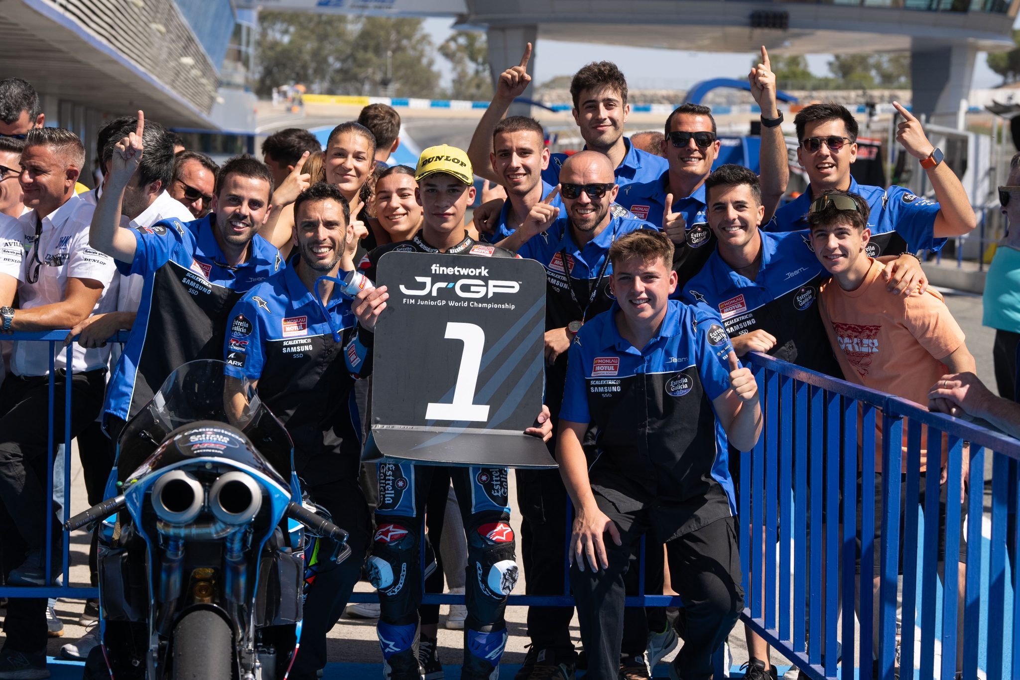 Double win of Team Estrella Galicia 0,0 in the FIM JuniorGP of Jerez - Monlau Motorsport